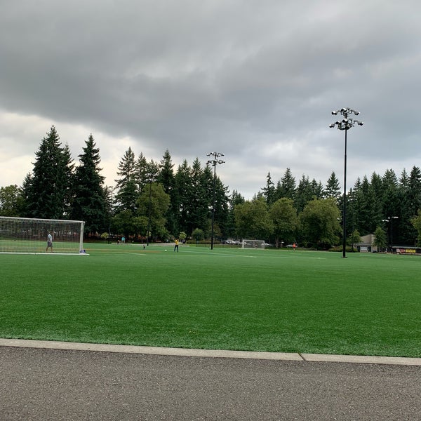 Photos at Robinswood Park - Park in Bellevue