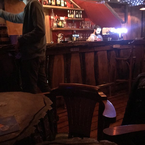 Revolte Pub - İstanbul'da Bar