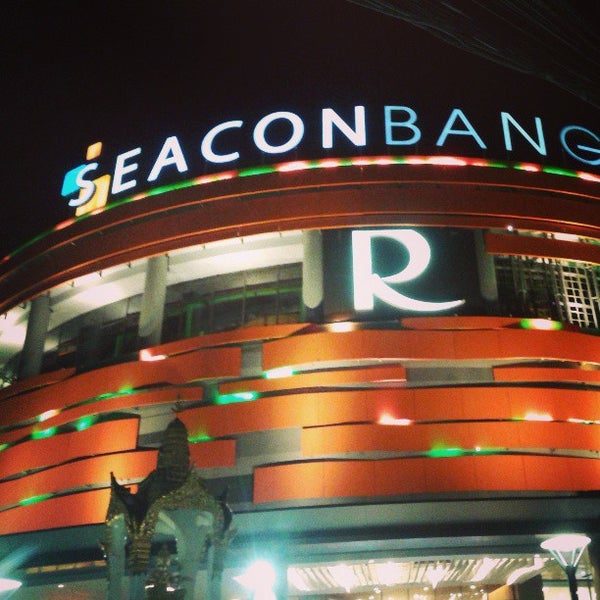 Seacon Bangkae (ซีคอน บางแค) - Shopping Mall in Phasi Charoen