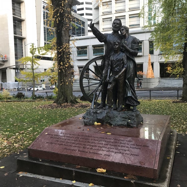 Chapman Square - Downtown Portland - 1 tip from 447 visitors