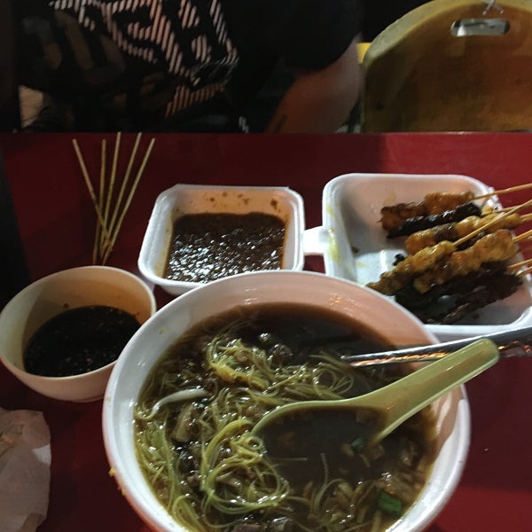 Kak Long Bihun Sup - Food Truck in Ipoh