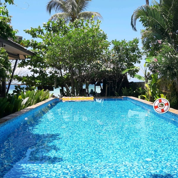 Benjamins Hut - Resort