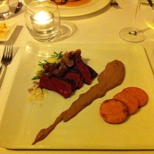 Ratu Raja - French Restaurant in The Hague