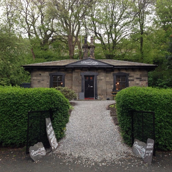 The Gardener's Cottage - 1 Royal Terrace Gardens