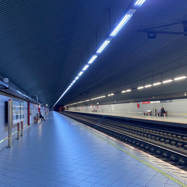 Cercanías Pirámides - Rail Station