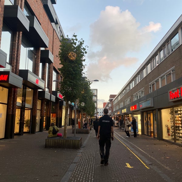 Winkelcentrum Polderplein - Hoofddorp - Polderplein