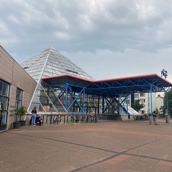 Station Rijswijk - Rail Station
