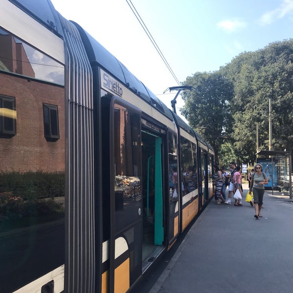 Fermata ATM Lanza M2 [2] [4] [12] [14] [57] - Tram Station in Brera