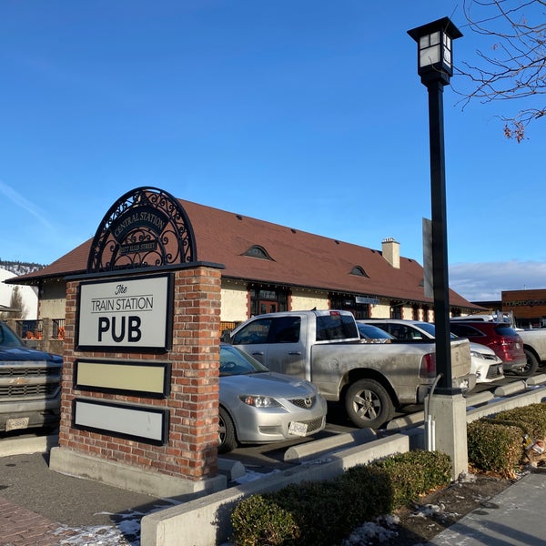 Old Train Station Pub - 13 tips from 394 visitors