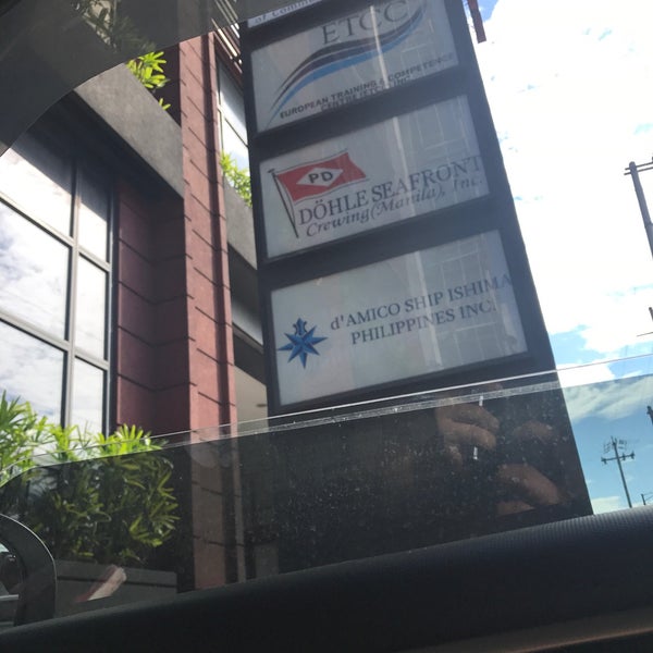 Döhle Haus Manila - Building