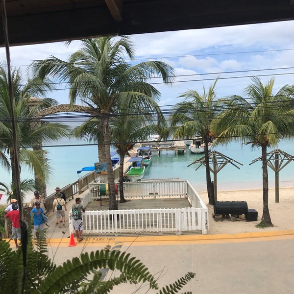 Coconut Tree Restaurant - West End/Roatan, Honduras