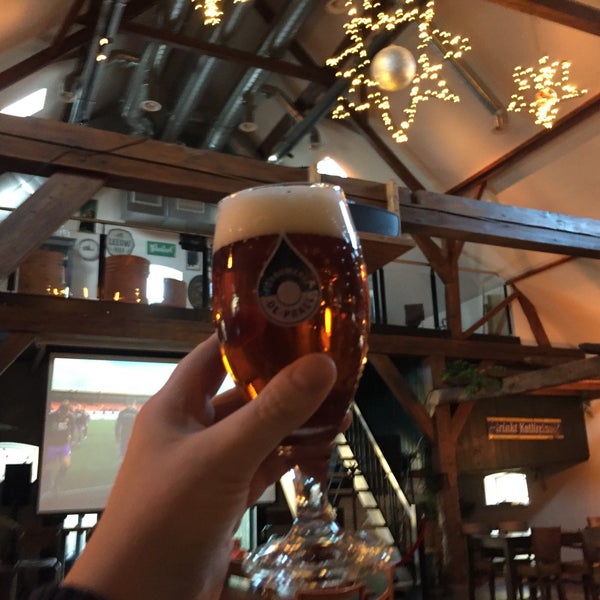 Stadsbrouwerij RoodNoot - Beer Bar in West