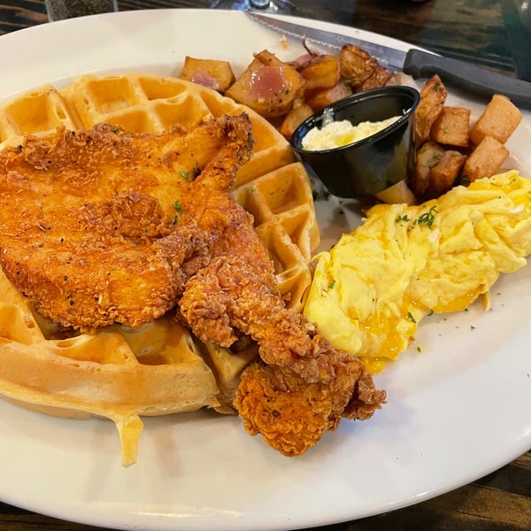 Bay Local Eatery - Bayfront - 15 tips from 392 visitors