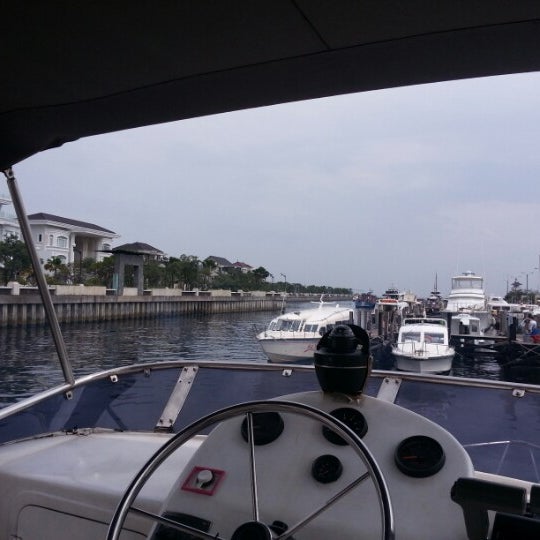 Dermaga 14 Marina Ancol - Jakarta Utara - 1 tip from 80 visitors