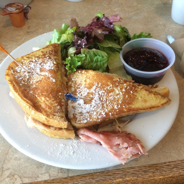 First Watch - Breakfast Spot