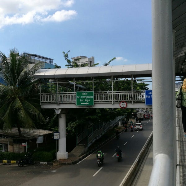 Halte TransJakarta Duri Kepa - Kebon Jeruk - 9 tips