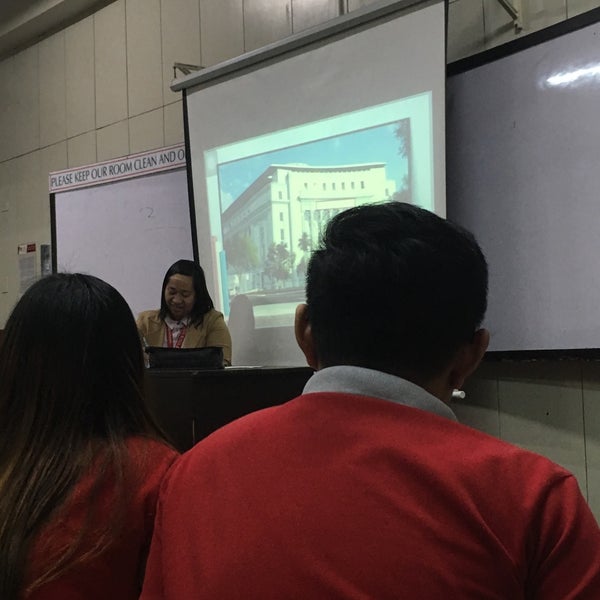 Photos at Lyceum of the Philippines University - Intramuros - 51 tips ...