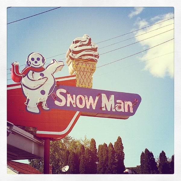 The Snowman - Ice Cream Shop