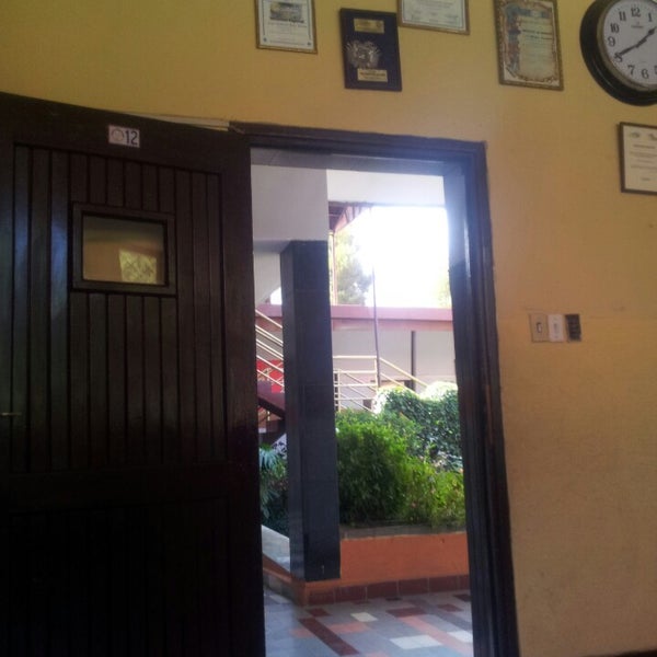 Colegio Pedro Poveda - High School