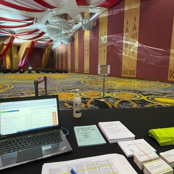 Perdana Hall PICC - 4 tips