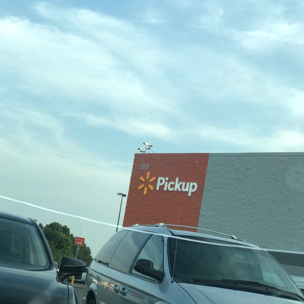 Photos at Walmart Supercenter - Big Box Store in Farmington