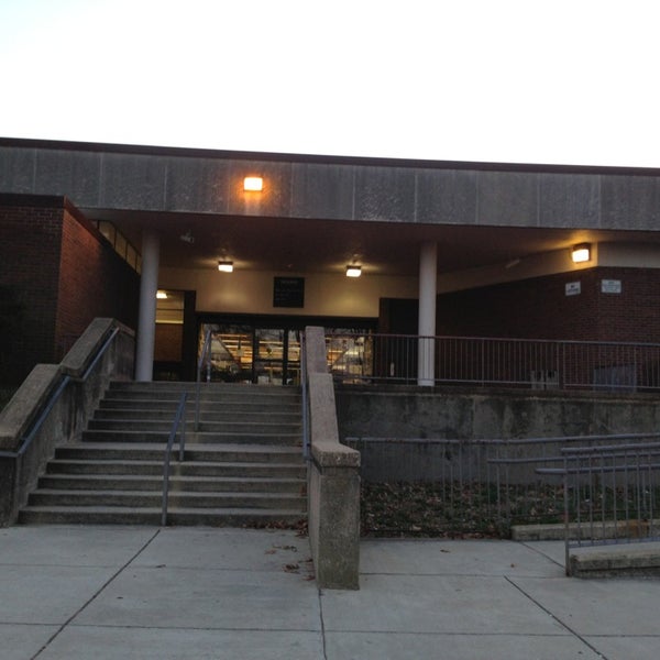 Glen Burnie Library: Anne Arundel County Public Library (AACPL) - 6 ...