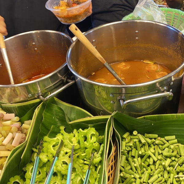 ตลาดนัดเมเจอร์รัชโยธิน (Major Avenue Ratchayothin Flea Market) - Flea ...