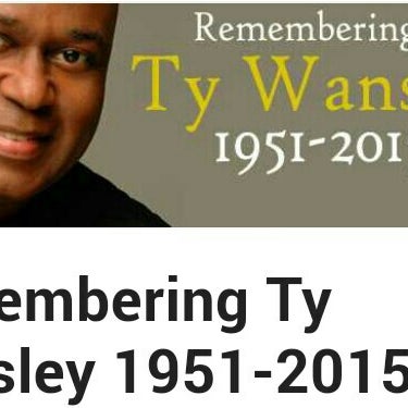 Photos at WVAZ V103 Radio Station - Office in Chicago