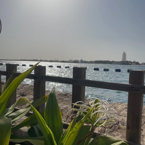 Photos at Kanz Obhur | كنز أبحر - Seafood Restaurant in Jeddah