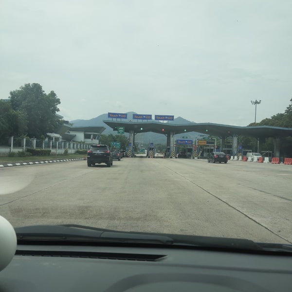 Plaza Tol Karak - Karak, Pahang