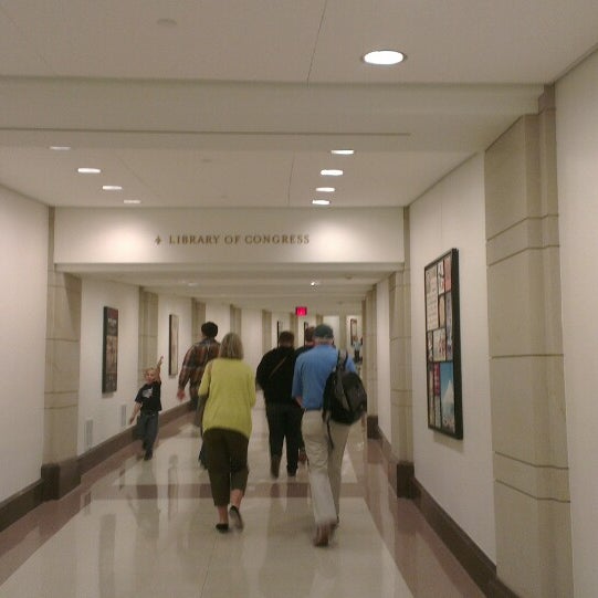 Photos at Library of Congress Tunnel - Hiking Trail in Washington