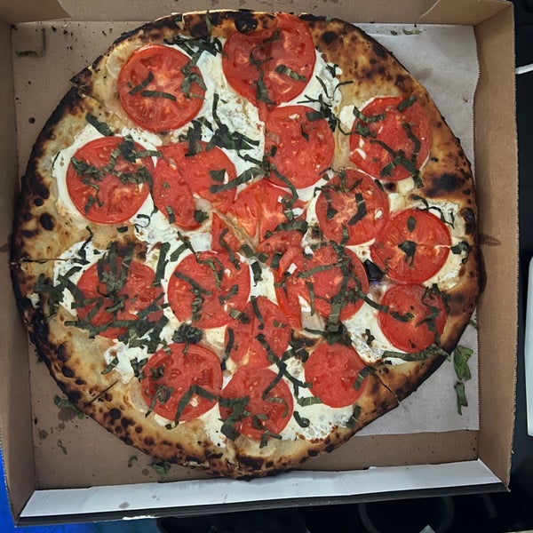 Anthony's Coal Fired Pizza - 21065 Powerline Rd