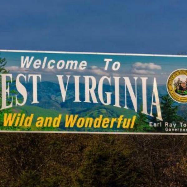 Photos at Maryland / West Virginia State Border - Interstate 81