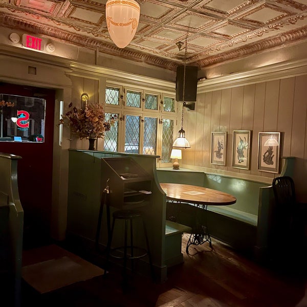 Stockade Tavern - 313 Fair St