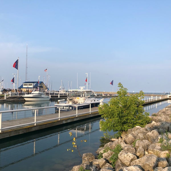 Port Washington Marina - Harbor or Marina