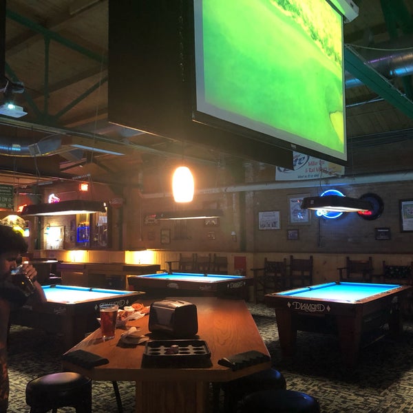 Varsity Club - 22 tips from 1019 visitors