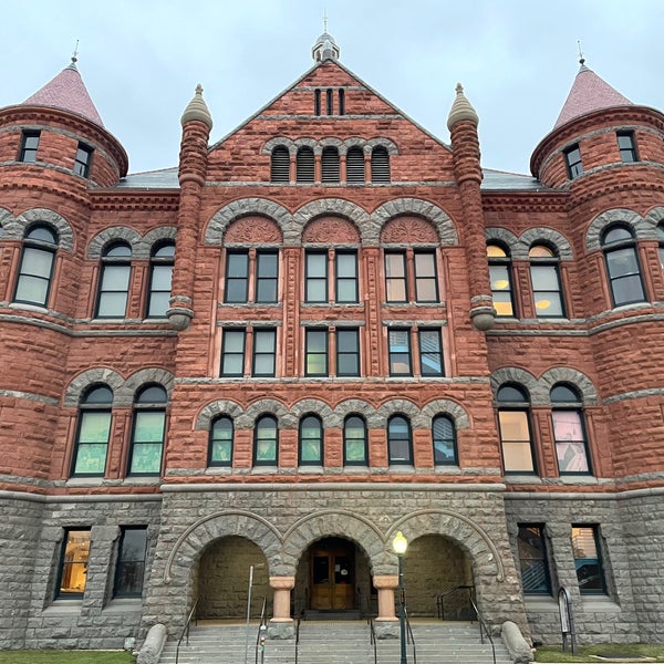 Old Red Museum - History Museum in Dallas