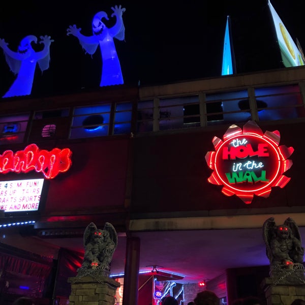 Photos at Moondogs - Buckhead Village - 36 tips from 2698 visitors