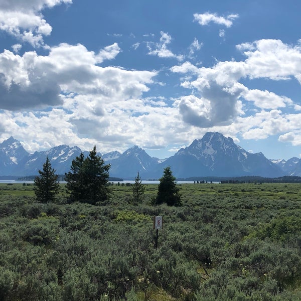 Willow Flats Overlook - Scenic Lookout in Moran