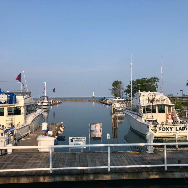 Port Washington Marina - Harbor or Marina