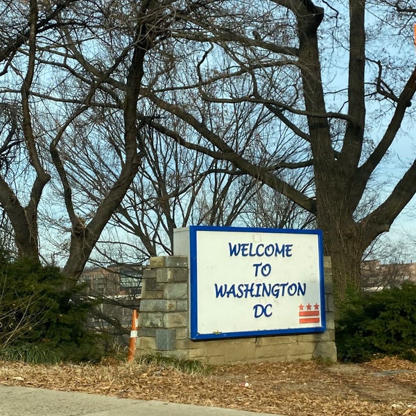 Entering DC, leaving Maryland : r/washingtondc