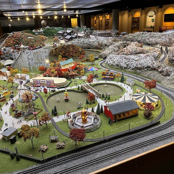 Carnegie Science Center - North Side - 1 Allegheny Ave