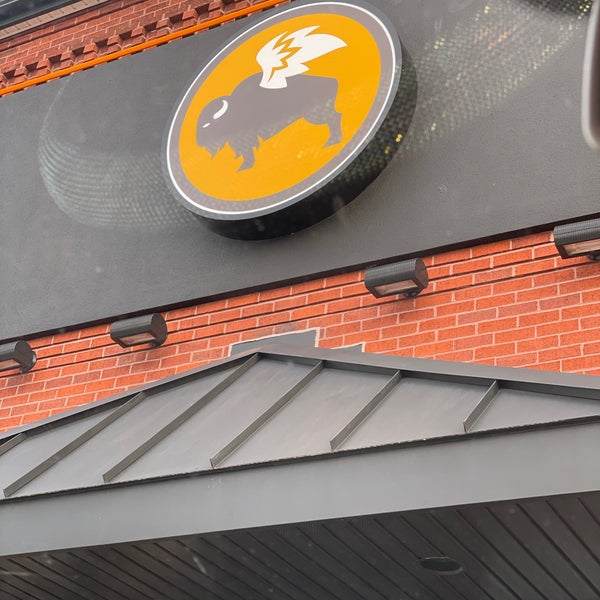Buffalo Wild Wings - 25 tips