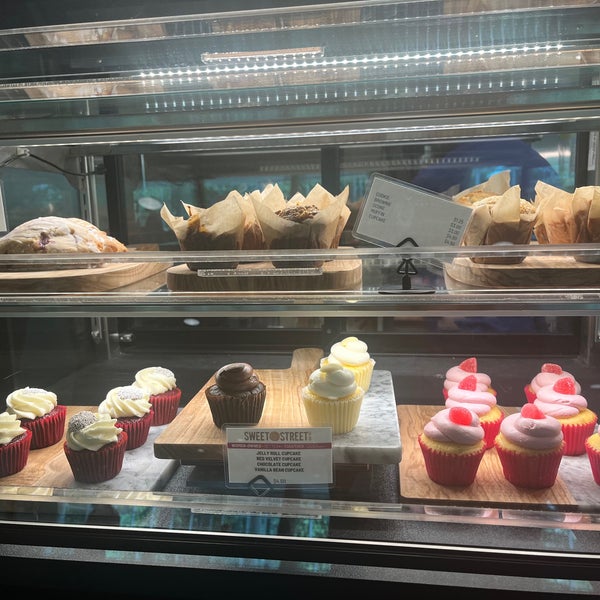 FedEx WHQ - Cafeteria - Memphis, TN