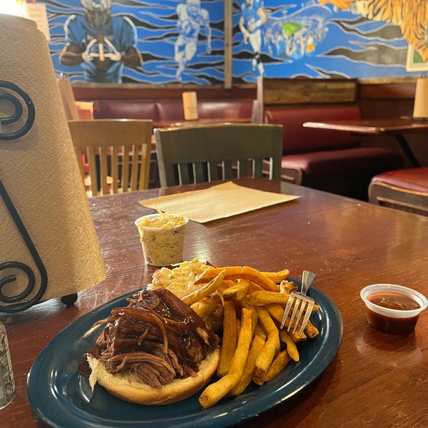 Central BBQ - 40 tips from 1836 visitors