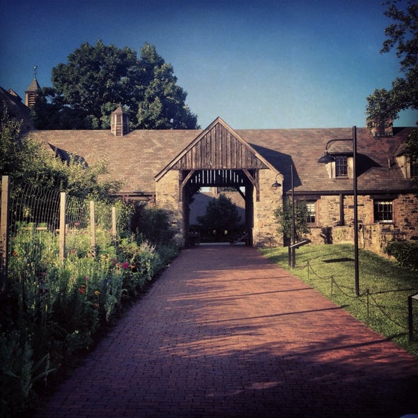 Are Dogs Allowed At Stone Barns