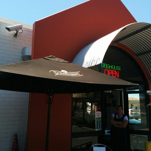 Doghouse Cafe - Lathlain - Lathlain, WA