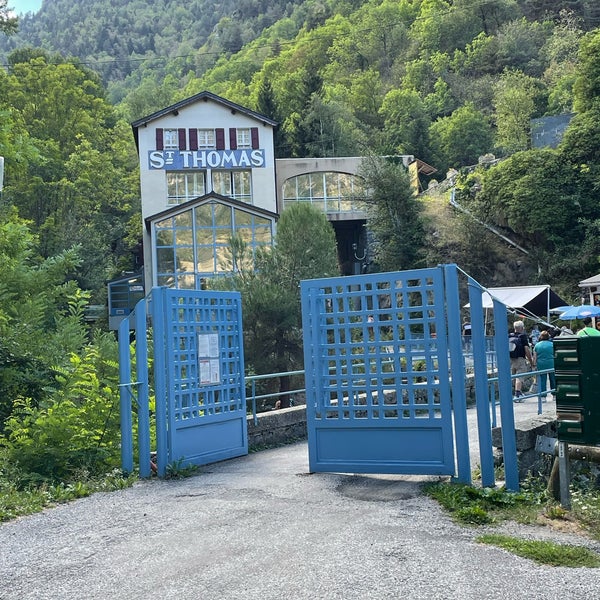 Les Bains de Saint-Thomas - Hot Spring in Fontpédrouse