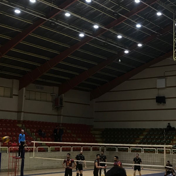 salon shahid samad agdami | سالن شهید صمد اقدمی