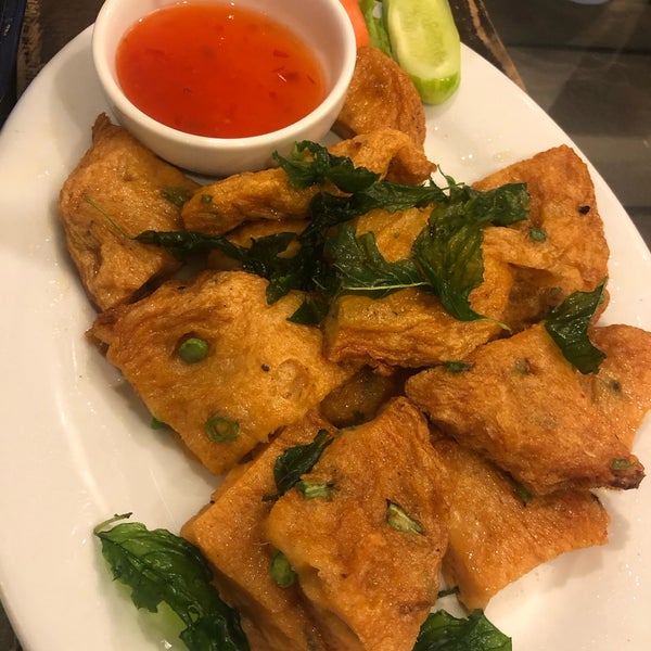 Ma Ma Thai Restaurant | ភោជនីយដ្ឋាន ថៃ ម៉ា ម៉ា - Thai Restaurant